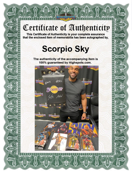 AEW : Unrivaled Series 5 : Scorpio Sky Figure * Hand Signed * SCU ...